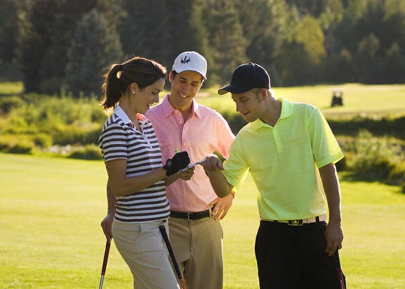 8 Tricks for Beginners: How to Meet Golf Buddies Online - Sunset Bay Golf